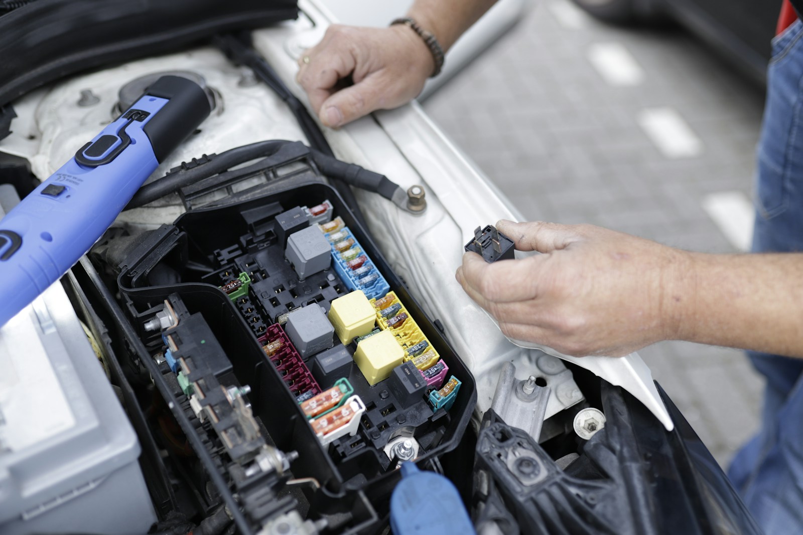 Understanding the Car with Skid Marks Light